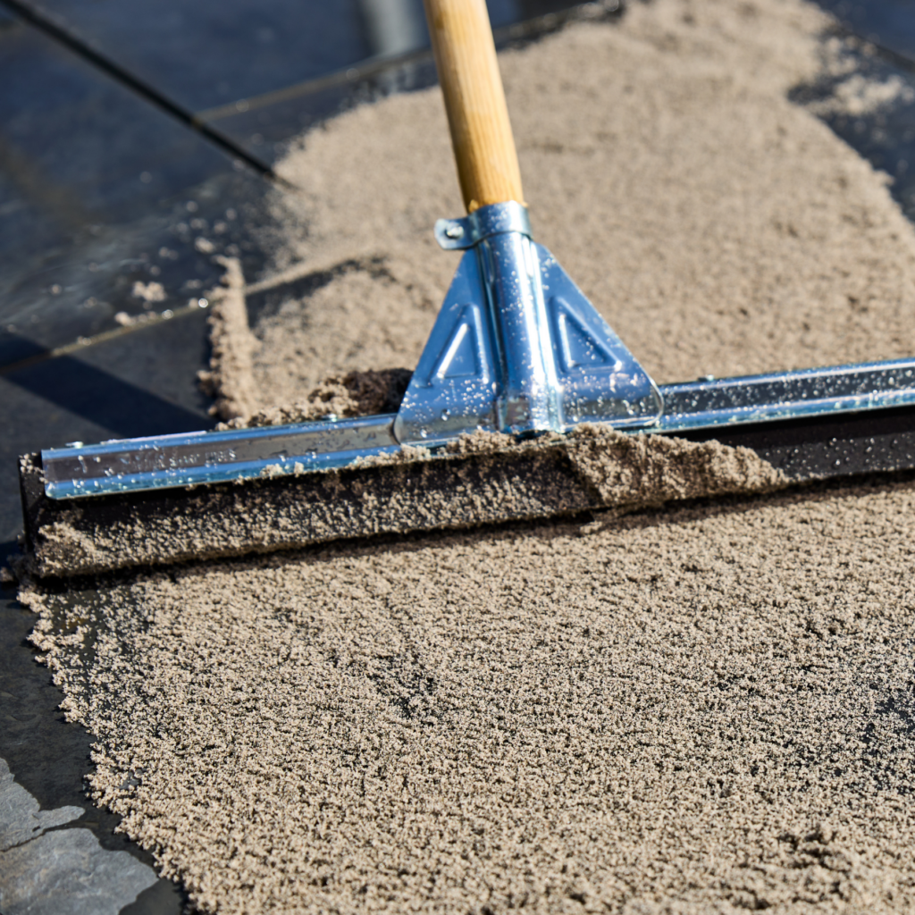 ROMEX® Easy | DIY Resin Sand for Stone Patios and Pathways